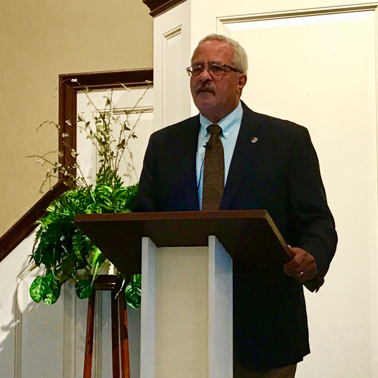 Dr. Carl Ellis Teaches at RTS Jackson - Charlie Wingard